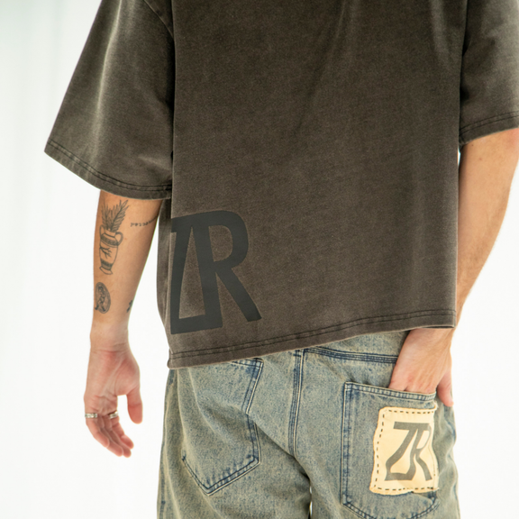 Heavyweight Cropped Tee – Zero Regrets